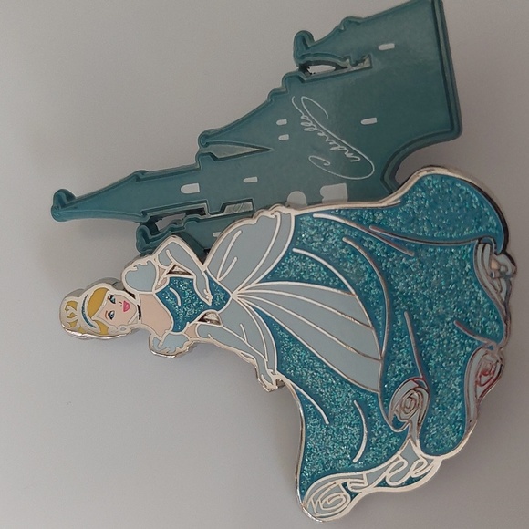 Disney | Jewelry | Disneys Cinderella Pin | Poshmark